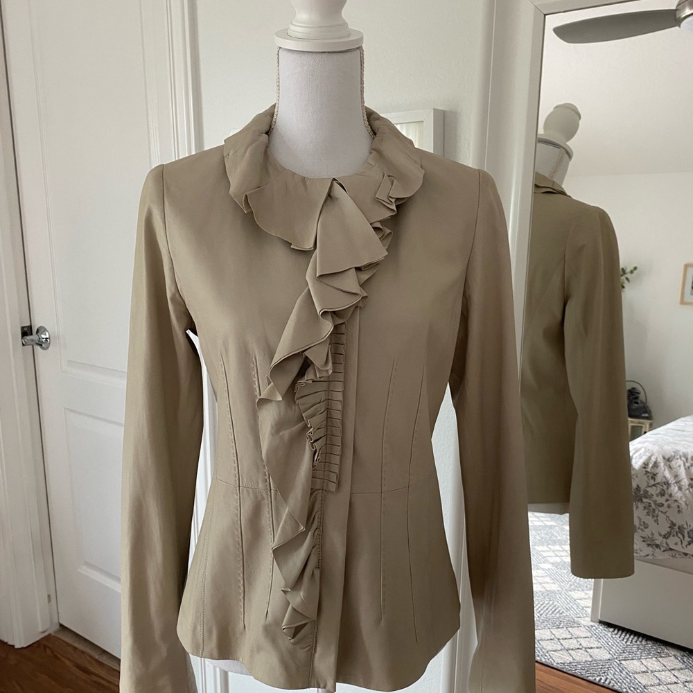 Elie Tahari Ruffled Leather Jacket In Stone 18” Pt To… - Gem
